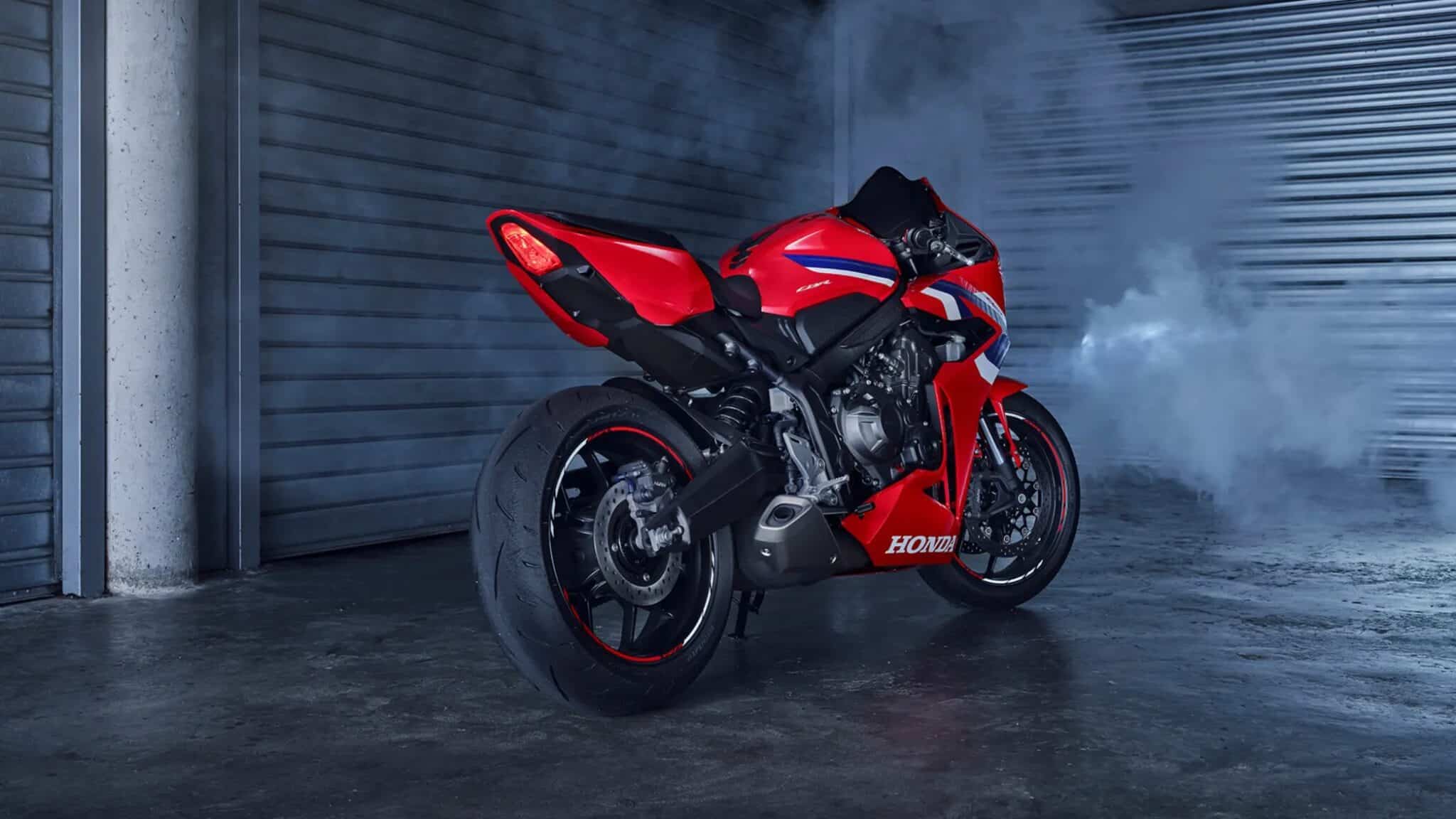 All new Honda CBR650R 2024 ราคาและตารางผ่อน ดาวน์ - Racing Club เราเป็น ...